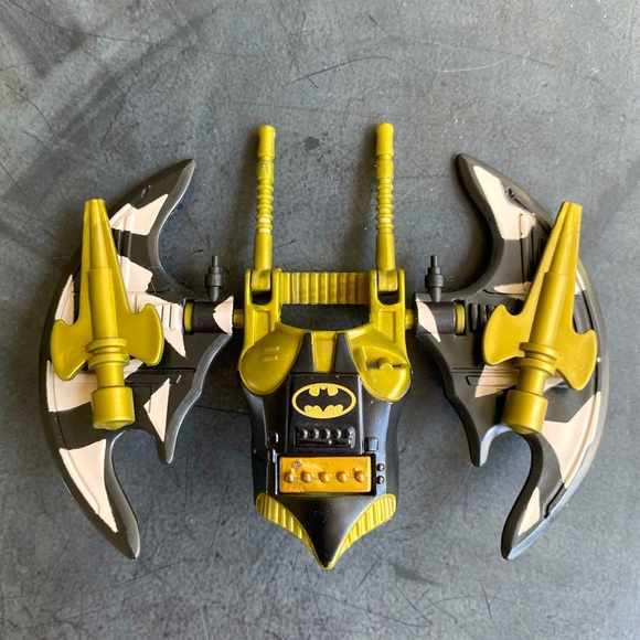 Toys | 1992 Bruce Wayne Batman Returns Air Attack Camouflage Gold Wing ...
